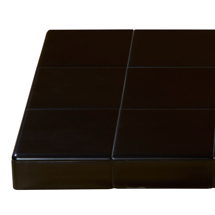 To browse the Venia store,