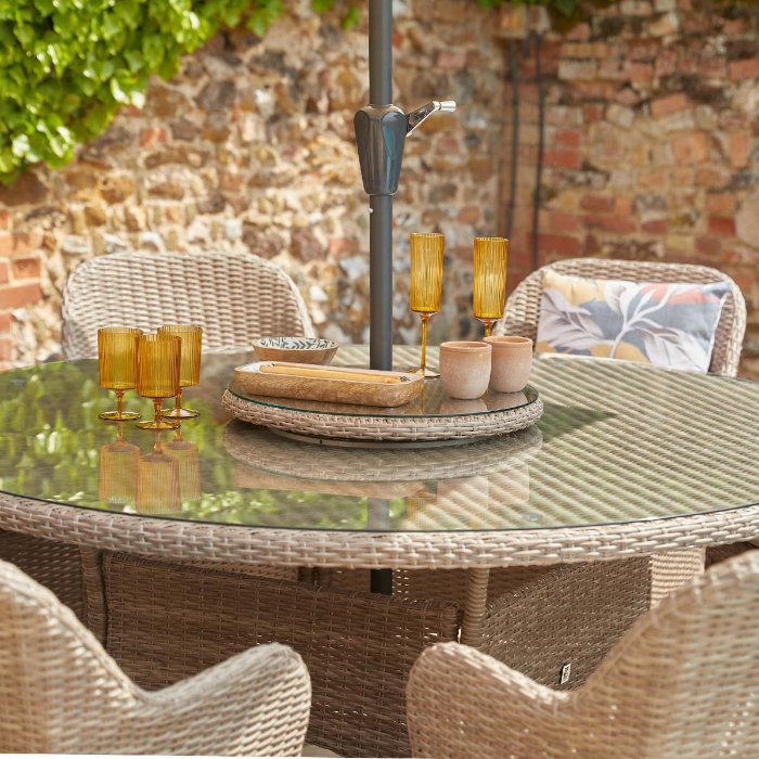 monte carlo dining set