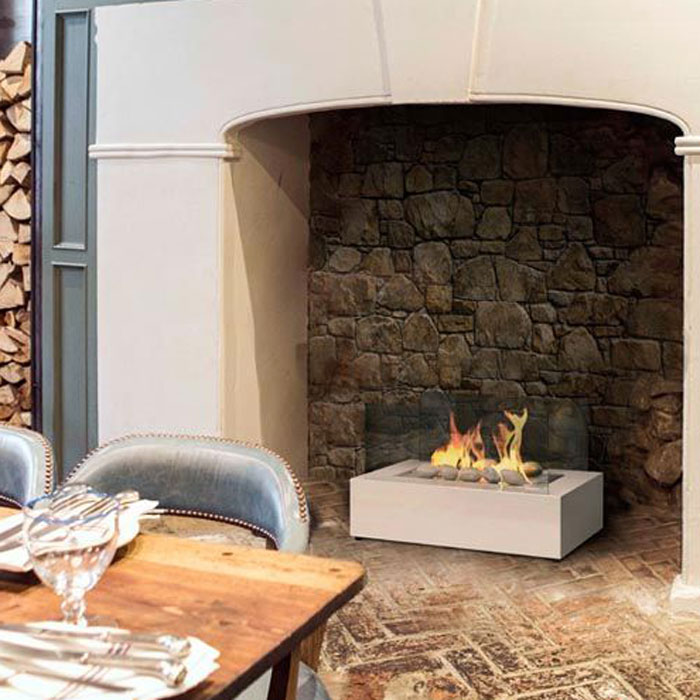 To browse the Venia store,