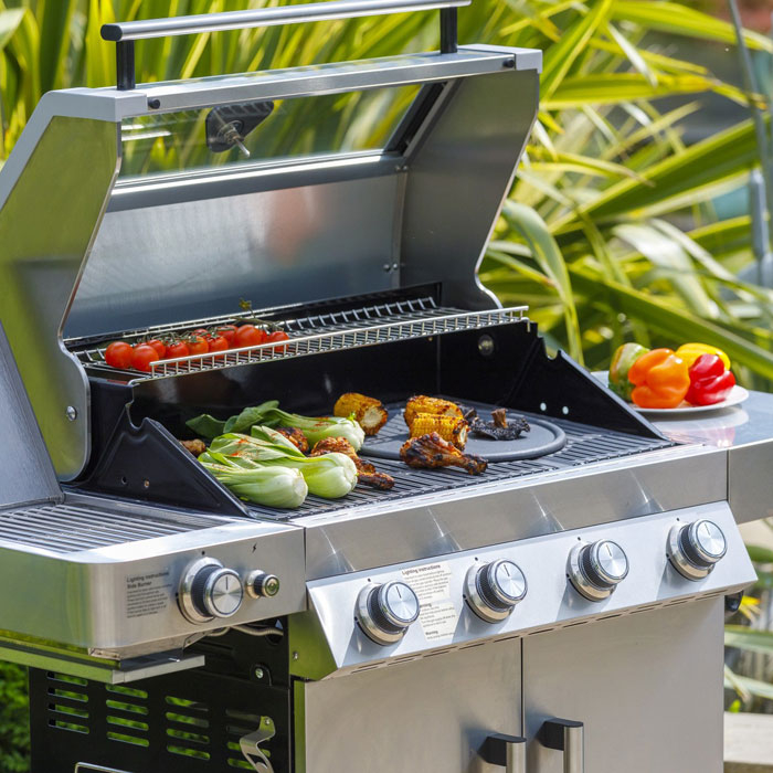 To browse the Venia store,