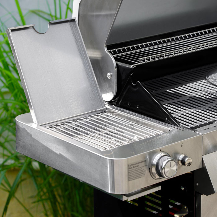 To browse the Venia store,