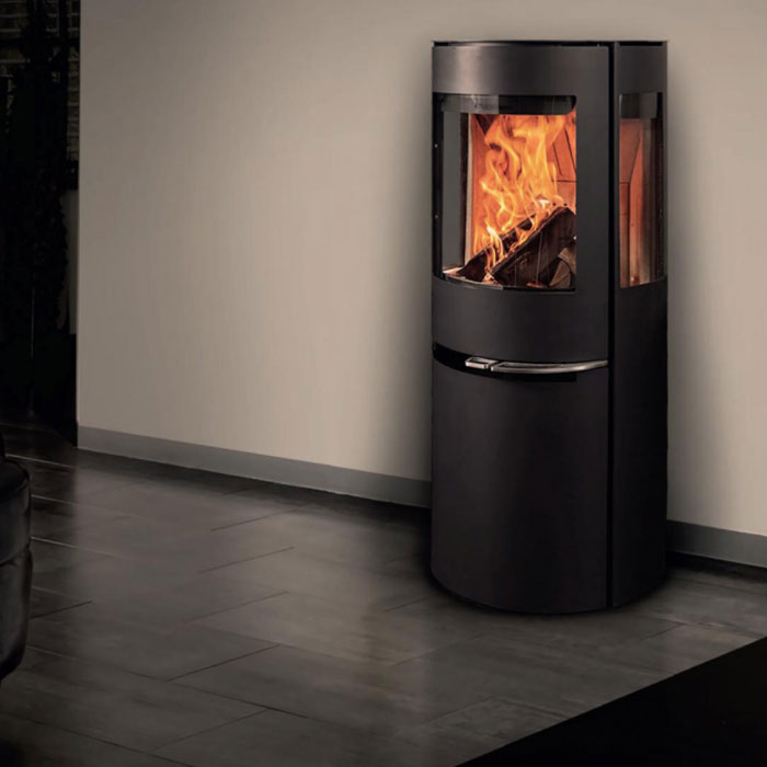 To browse the Venia store,