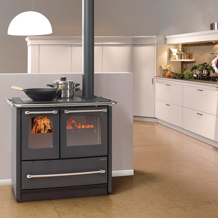 To browse the Venia store,