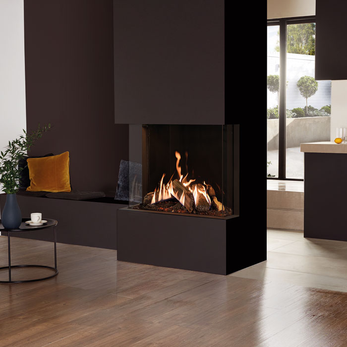 To browse the Venia store,